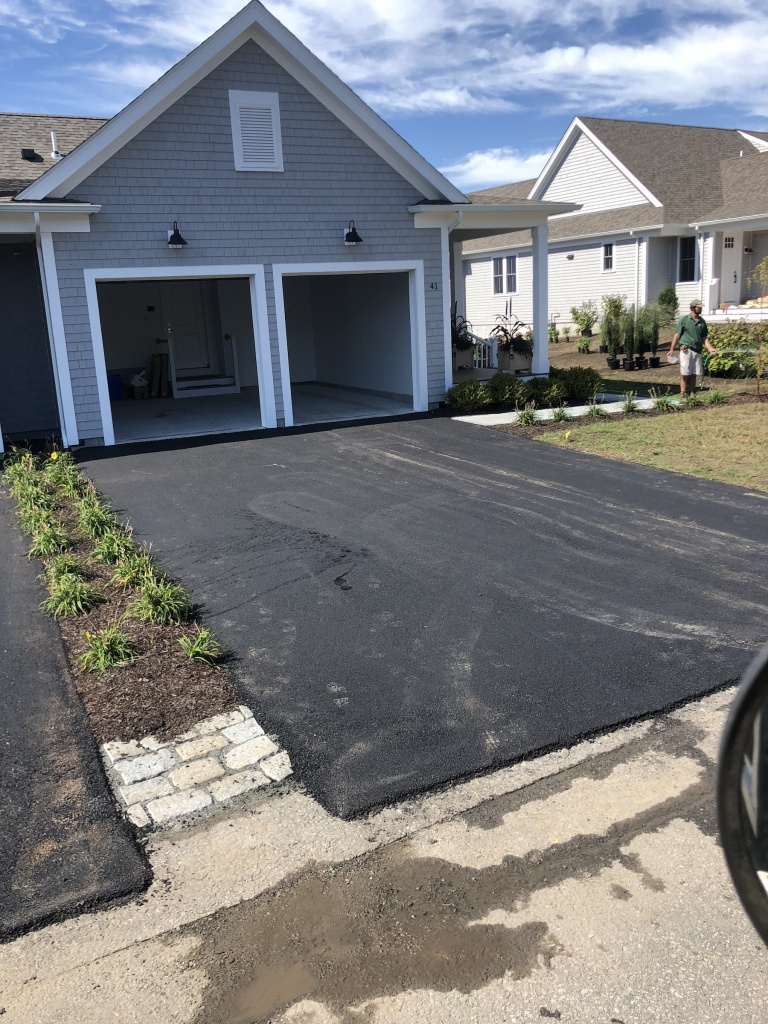 Gallery | Paving Pros | Excellent in Rhode Island Paving